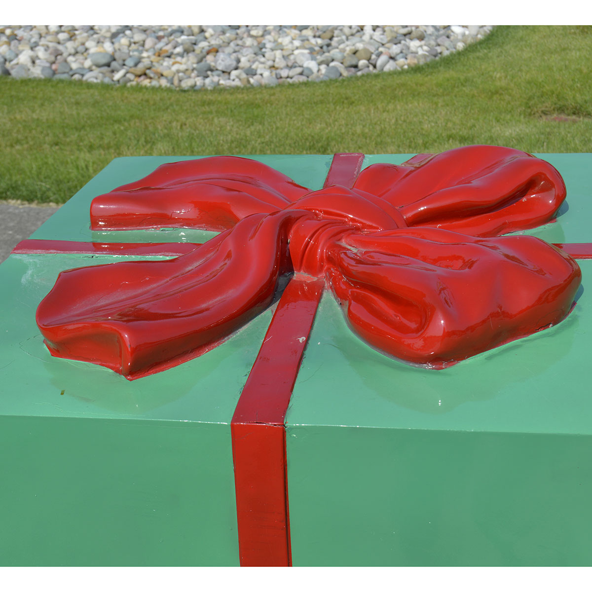 Medium Box with Bow