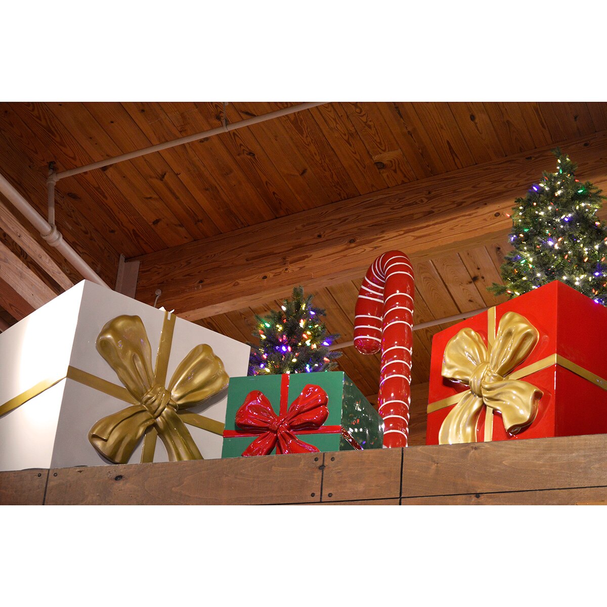 Medium Box with Bow